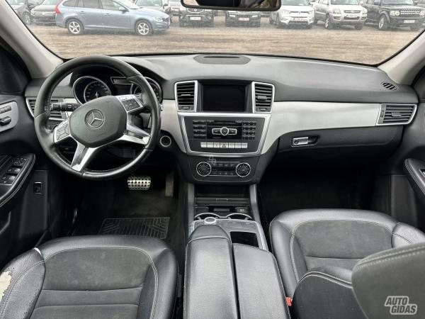 Melns Mercedes-Benz ML 350 2012 Giraitė, ar dzinēja tilpumu 3.00 L un nobraukumu 221 tūkst. km par 7800 €, foto 9 vietnē AUTOMOTO.COM.LV
