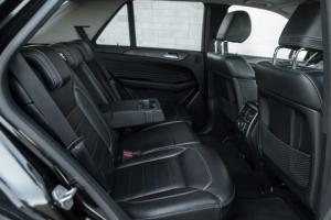 Black Mercedes-Benz ML 350 2012 in Riga, with an engine capacity of 3.50 L and mileage of 229 thousand km for 21990 €, photo 12 on AUTOMOTO.COM.LV