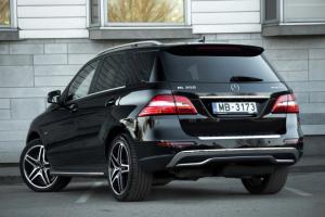 Black Mercedes-Benz ML 350 2012 in Riga, with an engine capacity of 3.50 L and mileage of 229 thousand km for 21990 €, photo 27 on AUTOMOTO.COM.LV