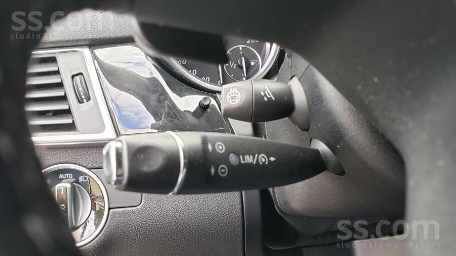 Melns Mercedes-Benz ML 350 2012 Rīga, ar dzinēja tilpumu 3.00 L un nobraukumu 245 tūkst. km par 16500 €, foto 10 vietnē AUTOMOTO.COM.LV