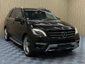 Melns Mercedes-Benz ML 350 2012 Marijampole, ar dzinēja tilpumu 2.99 L un nobraukumu 230 tūkst. km par 16750 €, foto  vietnē AUTOMOTO.COM.LV