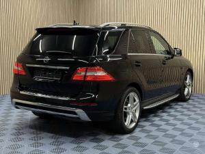 Melns Mercedes-Benz ML 350 2012 Marijampole, ar dzinēja tilpumu 2.99 L un nobraukumu 230 tūkst. km par 16750 €, foto 9 vietnē AUTOMOTO.COM.LV