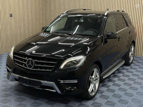 Black Mercedes-Benz ML 350 2012 in Marijampole, with an engine capacity of 2.99 L and mileage of 230 thousand km for 16750 €, photo 10 on AUTOMOTO.COM.LV