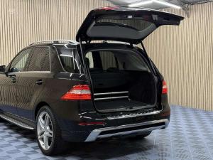 Melns Mercedes-Benz ML 350 2012 Marijampole, ar dzinēja tilpumu 2.99 L un nobraukumu 230 tūkst. km par 16750 €, foto 14 vietnē AUTOMOTO.COM.LV