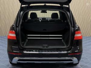 Melns Mercedes-Benz ML 350 2012 Marijampole, ar dzinēja tilpumu 2.99 L un nobraukumu 230 tūkst. km par 16750 €, foto 15 vietnē AUTOMOTO.COM.LV