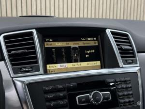 Melns Mercedes-Benz ML 350 2012 Marijampole, ar dzinēja tilpumu 2.99 L un nobraukumu 231 tūkst. km par 15750 €, foto 34 vietnē AUTOMOTO.COM.LV