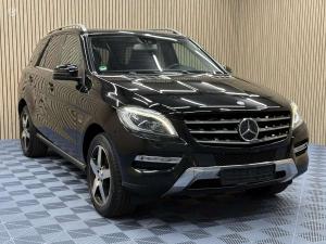 Melns Mercedes-Benz ML 350 2012 Marijampole, ar dzinēja tilpumu 2.99 L un nobraukumu 231 tūkst. km par 15350 €, foto  vietnē AUTOMOTO.COM.LV