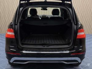 Melns Mercedes-Benz ML 350 2012 Marijampole, ar dzinēja tilpumu 2.99 L un nobraukumu 231 tūkst. km par 15350 €, foto 15 vietnē AUTOMOTO.COM.LV
