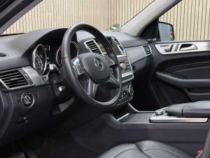 Melns Mercedes-Benz ML 350 2012 Marijampole, ar dzinēja tilpumu 2.99 L un nobraukumu 231 tūkst. km par 15350 €, foto 26 vietnē AUTOMOTO.COM.LV