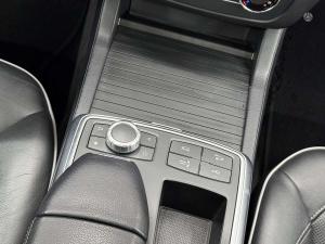 Melns Mercedes-Benz ML 350 2012 Marijampole, ar dzinēja tilpumu 2.99 L un nobraukumu 231 tūkst. km par 15350 €, foto 34 vietnē AUTOMOTO.COM.LV