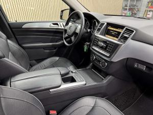 Melns Mercedes-Benz ML 350 2012 Marijampole, ar dzinēja tilpumu 2.99 L un nobraukumu 231 tūkst. km par 15350 €, foto 38 vietnē AUTOMOTO.COM.LV