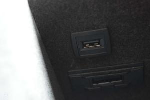 Black Mercedes-Benz ML 350 2012 in Vilnius, with an engine capacity of 2.99 L and mileage of 315 thousand km for 11500 €, photo 25 on AUTOMOTO.COM.LV