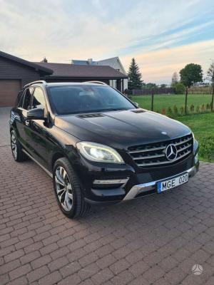 Melns Mercedes-Benz ML 350 2012 Kaišiadorys, ar dzinēja tilpumu 2.99 L un nobraukumu 280 tūkst. km par 11250 €, foto 11 vietnē AUTOMOTO.COM.LV