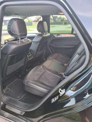 Melns Mercedes-Benz ML 350 2012 Kaišiadorys, ar dzinēja tilpumu 2.99 L un nobraukumu 280 tūkst. km par 11250 €, foto 22 vietnē AUTOMOTO.COM.LV
