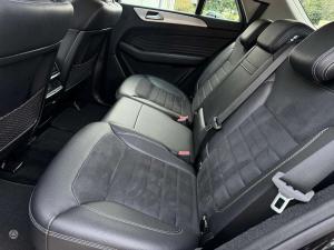 Black Mercedes-Benz ML 350 2012 in Vilnius, with an engine capacity of 2.99 L and mileage of 292 thousand km for 12500 €, photo 25 on AUTOMOTO.COM.LV