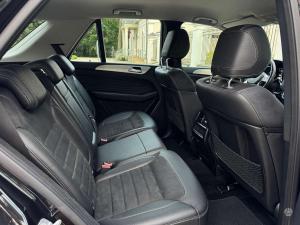 Black Mercedes-Benz ML 350 2012 in Vilnius, with an engine capacity of 2.99 L and mileage of 292 thousand km for 12500 €, photo 33 on AUTOMOTO.COM.LV