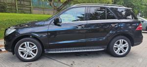 Melns Mercedes-Benz ML 350 2012 Šauļi, ar dzinēja tilpumu 3.50 L un nobraukumu 193 tūkst. km par 13350 €, foto 9 vietnē AUTOMOTO.COM.LV