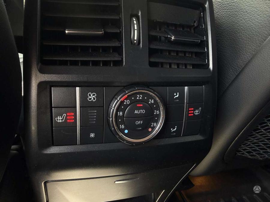 Melns Mercedes-Benz ML 350 2012 Viļņa, ar dzinēja tilpumu 2.99 L un nobraukumu 414 tūkst. km par 11000 €, foto 12 vietnē AUTOMOTO.COM.LV