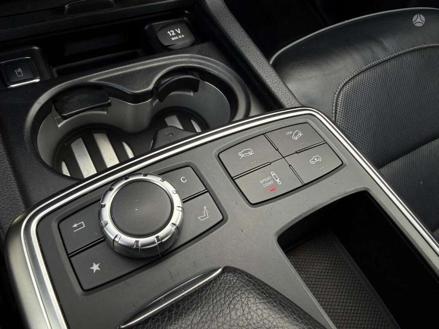 Melns Mercedes-Benz ML 350 2012 Viļņa, ar dzinēja tilpumu 2.99 L un nobraukumu 414 tūkst. km par 11000 €, foto 16 vietnē AUTOMOTO.COM.LV