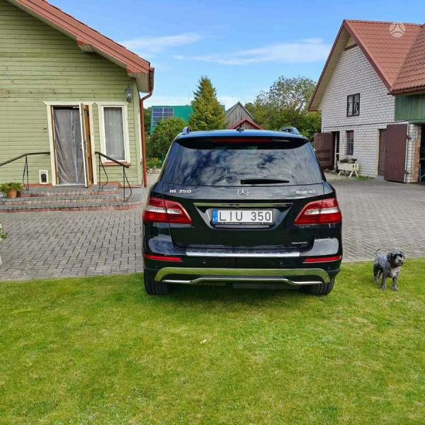 Melns Mercedes-Benz ML 350 2012 Jurbarkas, ar dzinēja tilpumu 3.50 L un nobraukumu 287 tūkst. km par 11500 €, foto 5 vietnē AUTOMOTO.COM.LV