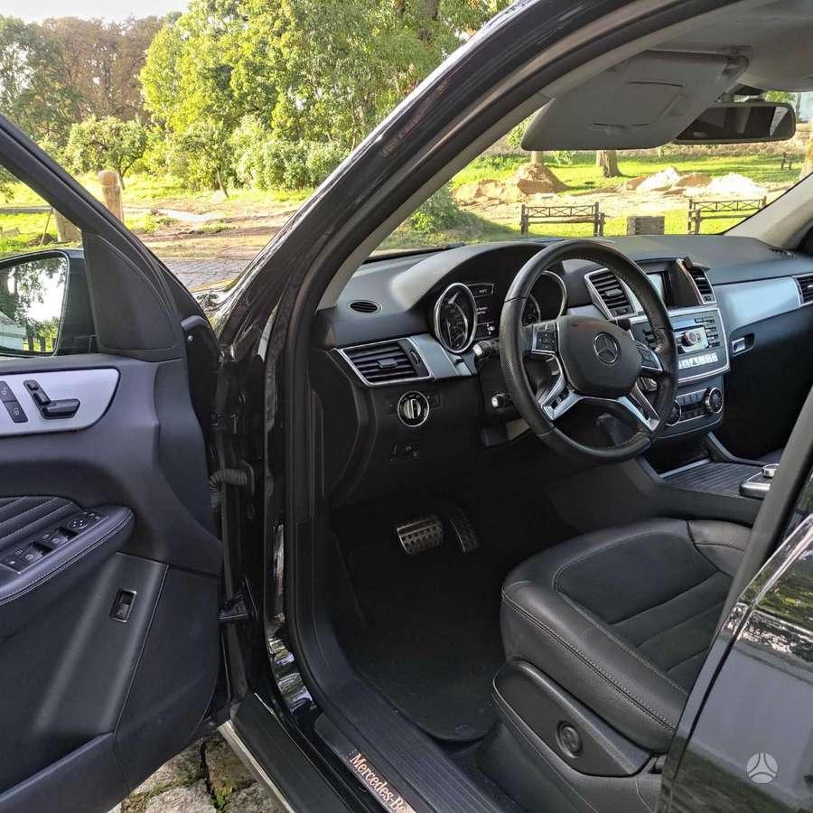 Melns Mercedes-Benz ML 350 2012 Šauļi, ar dzinēja tilpumu 2.99 L un nobraukumu 201 tūkst. km par 11999 €, foto 12 vietnē AUTOMOTO.COM.LV