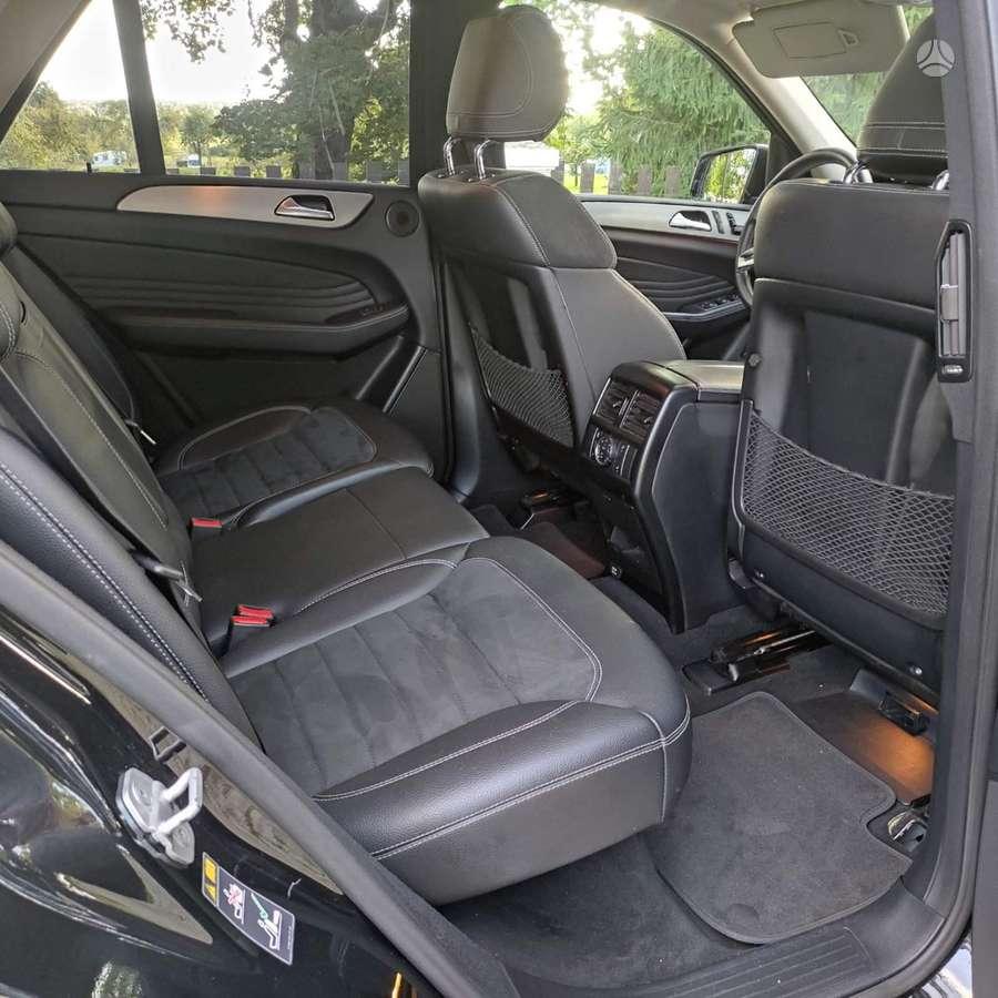Melns Mercedes-Benz ML 350 2012 Šauļi, ar dzinēja tilpumu 2.99 L un nobraukumu 201 tūkst. km par 11999 €, foto 18 vietnē AUTOMOTO.COM.LV