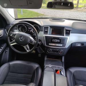 Melns Mercedes-Benz ML 350 2012 Šauļi, ar dzinēja tilpumu 2.99 L un nobraukumu 201 tūkst. km par 11999 €, foto 21 vietnē AUTOMOTO.COM.LV