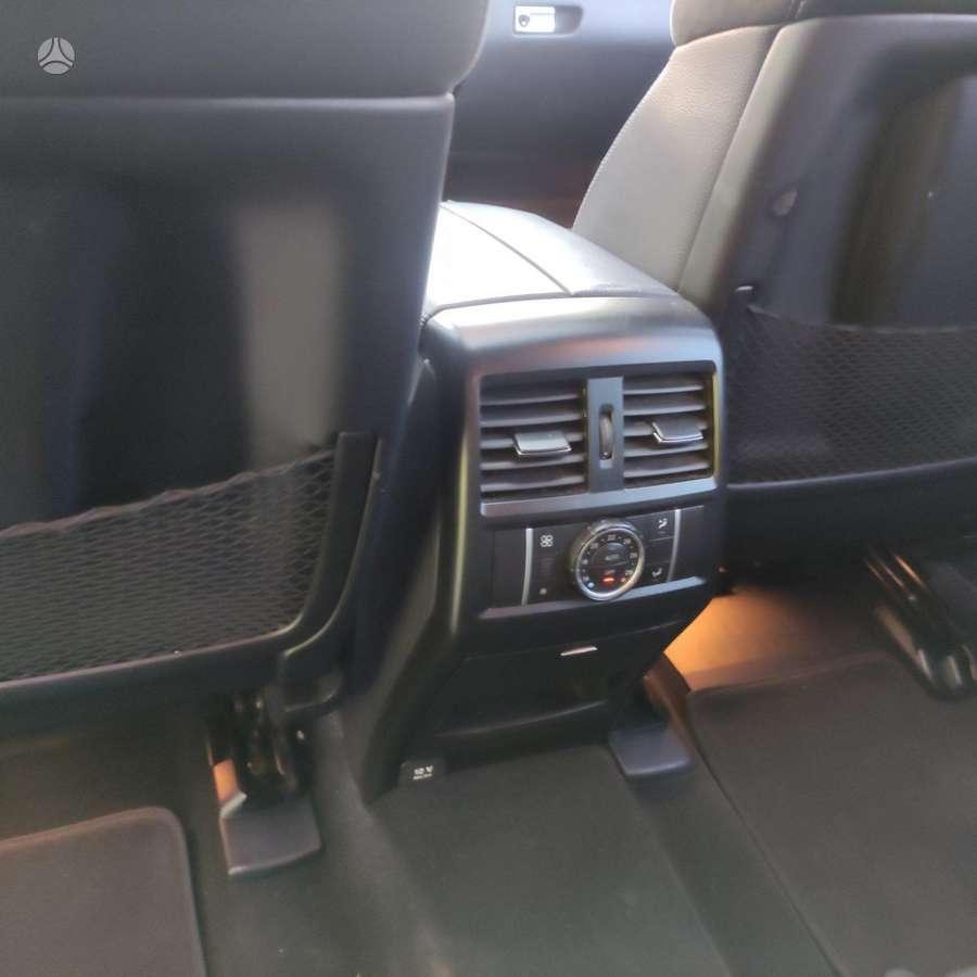Melns Mercedes-Benz ML 350 2012 Šauļi, ar dzinēja tilpumu 2.99 L un nobraukumu 201 tūkst. km par 11999 €, foto 26 vietnē AUTOMOTO.COM.LV