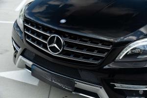 Melns Mercedes-Benz ML 350 2012 Viļņa, ar dzinēja tilpumu 2.99 L un nobraukumu 323 tūkst. km par 11900 €, foto 5 vietnē AUTOMOTO.COM.LV