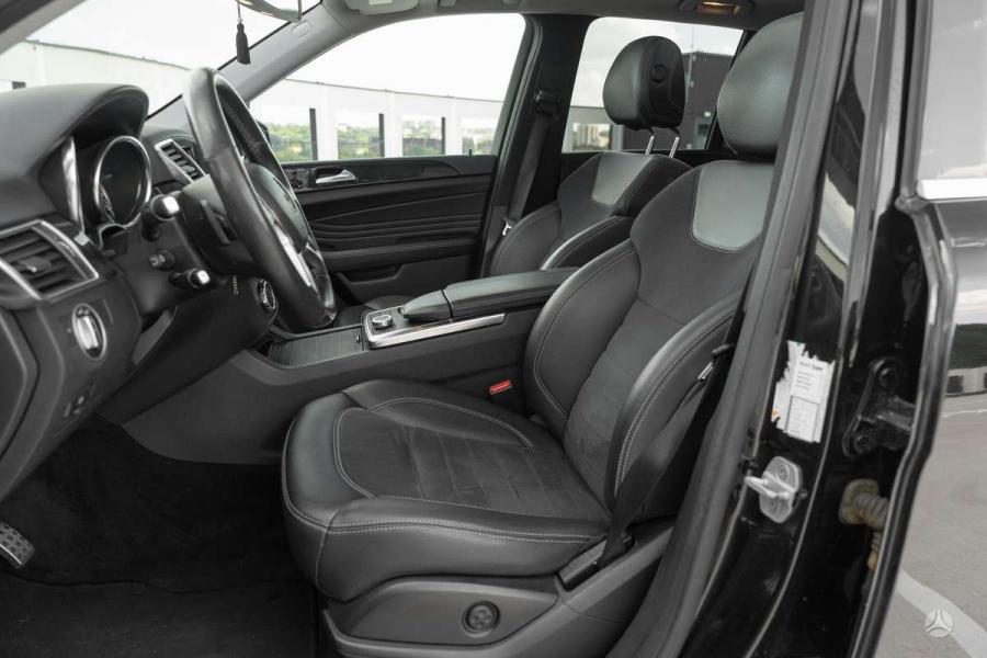 Melns Mercedes-Benz ML 350 2012 Viļņa, ar dzinēja tilpumu 2.99 L un nobraukumu 323 tūkst. km par 11900 €, foto 16 vietnē AUTOMOTO.COM.LV