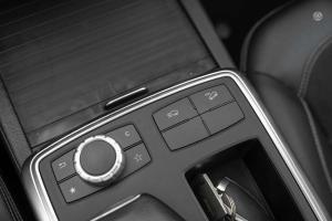Melns Mercedes-Benz ML 350 2012 Viļņa, ar dzinēja tilpumu 2.99 L un nobraukumu 323 tūkst. km par 11900 €, foto 24 vietnē AUTOMOTO.COM.LV