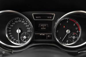 Melns Mercedes-Benz ML 350 2012 Viļņa, ar dzinēja tilpumu 2.99 L un nobraukumu 323 tūkst. km par 11900 €, foto 25 vietnē AUTOMOTO.COM.LV