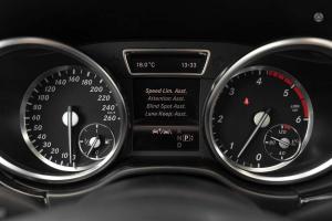 Melns Mercedes-Benz ML 350 2012 Viļņa, ar dzinēja tilpumu 2.99 L un nobraukumu 323 tūkst. km par 11900 €, foto 26 vietnē AUTOMOTO.COM.LV