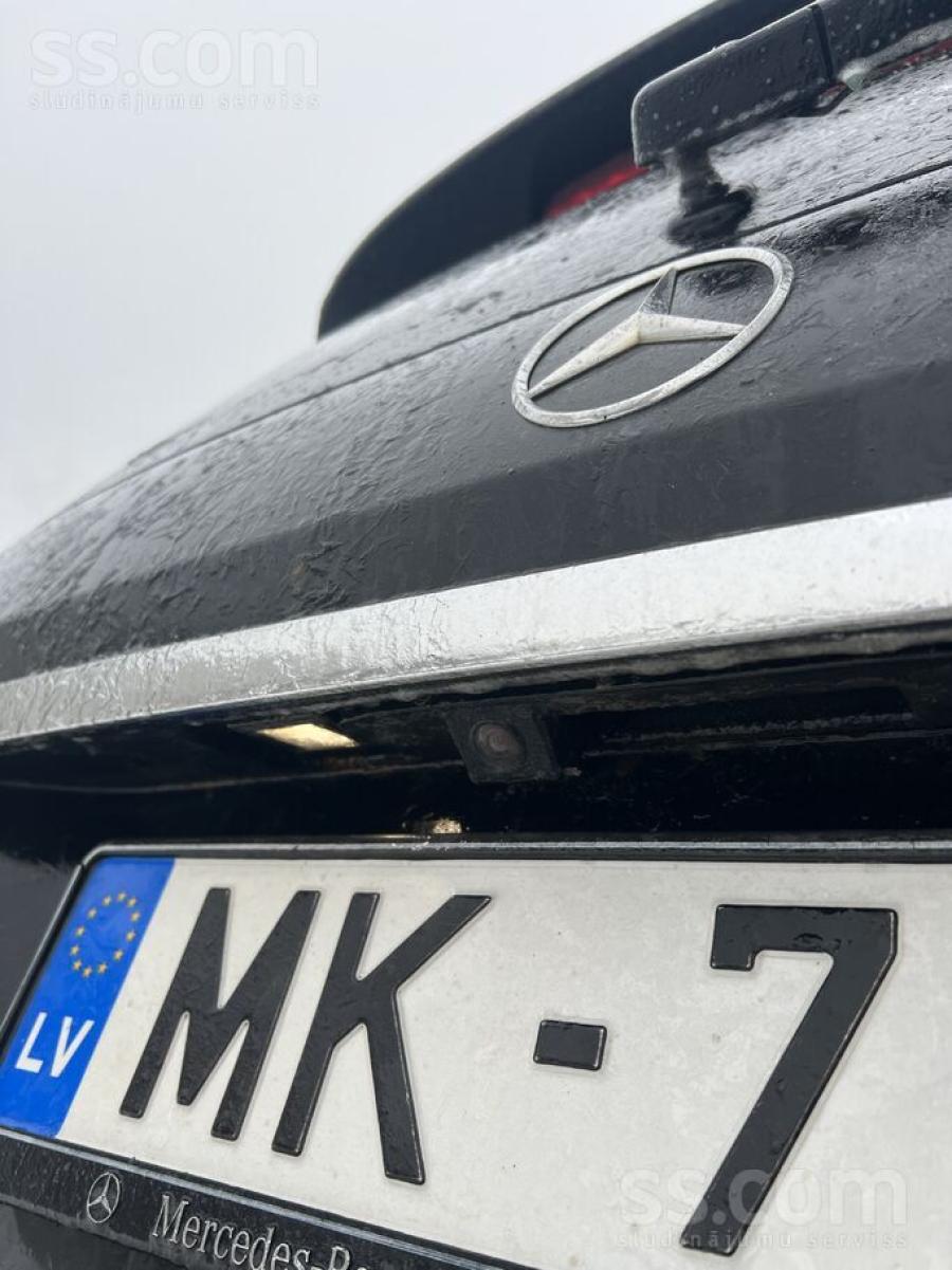 Black Mercedes-Benz ML 350 2013 in Riga, with an engine capacity of 3.00 L and mileage of 297 thousand km for 14000 €, photo 27 on AUTOMOTO.COM.LV