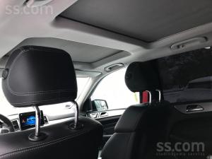 Черный Мерседес МЛ 350 2013 в Рига, объемом двигателя 3.00 л и пробегом 253 тыс. км за 26900 €, фото 25 на AUTOMOTO.COM.LV