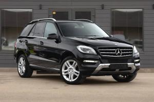 Black Mercedes-Benz ML 350 2013 in Jelgava, with an engine capacity of 3.00 L and mileage of 220 thousand km for 15450 €, photo  on AUTOMOTO.COM.LV