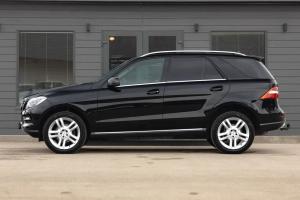 Melns Mercedes-Benz ML 350 2013 Jelgava, ar dzinēja tilpumu 3.00 L un nobraukumu 220 tūkst. km par 15450 €, foto 7 vietnē AUTOMOTO.COM.LV