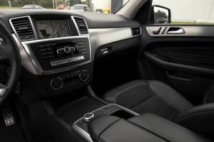 Melns Mercedes-Benz ML 350 2013 Jelgava, ar dzinēja tilpumu 3.00 L un nobraukumu 220 tūkst. km par 15450 €, foto 15 vietnē AUTOMOTO.COM.LV