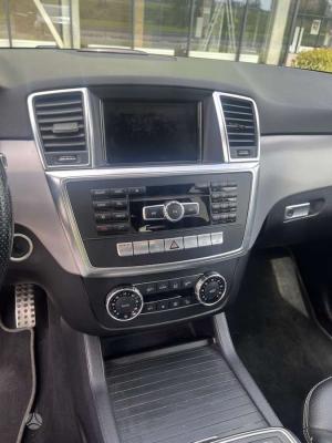 Black Mercedes-Benz ML 350 2013 in Kaunas, with an engine capacity of 2.99 L and mileage of 344 thousand km for 11490 €, photo 11 on AUTOMOTO.COM.LV