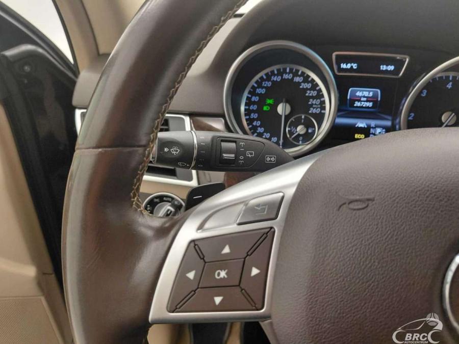 Black Mercedes-Benz ML 350 2013 in Vilnius, with an engine capacity of 2.99 L and mileage of 267 thousand km for 12500 €, photo 17 on AUTOMOTO.COM.LV