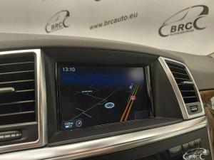 Black Mercedes-Benz ML 350 2013 in Vilnius, with an engine capacity of 2.99 L and mileage of 267 thousand km for 12500 €, photo 22 on AUTOMOTO.COM.LV
