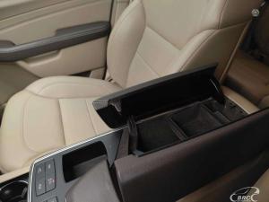 Black Mercedes-Benz ML 350 2013 in Vilnius, with an engine capacity of 2.99 L and mileage of 267 thousand km for 12500 €, photo 32 on AUTOMOTO.COM.LV