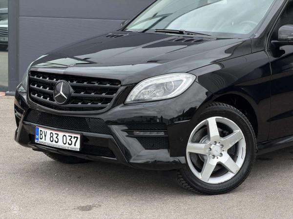 Melns Mercedes-Benz ML 350 2013 Jonava, ar dzinēja tilpumu 2.99 L un nobraukumu 300 tūkst. km par 13550 €, foto 4 vietnē AUTOMOTO.COM.LV