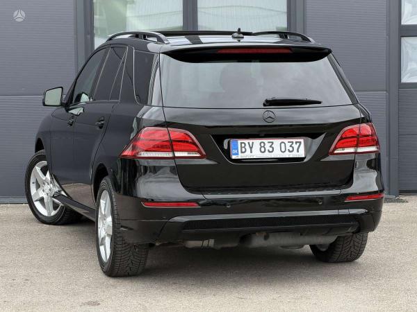 Melns Mercedes-Benz ML 350 2013 Jonava, ar dzinēja tilpumu 2.99 L un nobraukumu 300 tūkst. km par 13550 €, foto 7 vietnē AUTOMOTO.COM.LV