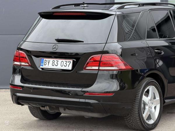 Melns Mercedes-Benz ML 350 2013 Jonava, ar dzinēja tilpumu 2.99 L un nobraukumu 300 tūkst. km par 13550 €, foto 9 vietnē AUTOMOTO.COM.LV