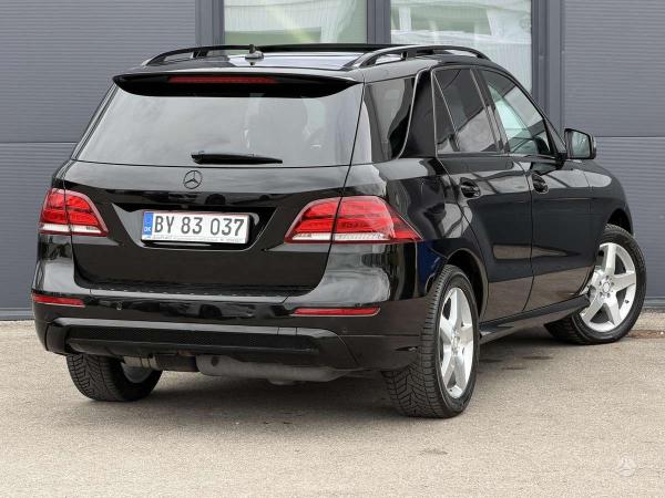 Melns Mercedes-Benz ML 350 2013 Jonava, ar dzinēja tilpumu 2.99 L un nobraukumu 300 tūkst. km par 13550 €, foto 11 vietnē AUTOMOTO.COM.LV