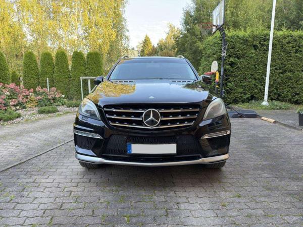Черный Мерседес МЛ 350 2013 в Вильнюс, объемом двигателя 3.50 л и пробегом 209 тыс. км за 13500 €, фото 3 на AUTOMOTO.COM.LV