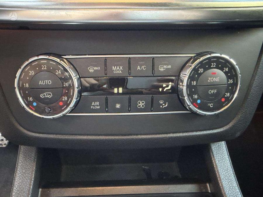 Melns Mercedes-Benz ML 350 2013 Viļņa, ar dzinēja tilpumu 3.50 L un nobraukumu 209 tūkst. km par 13500 €, foto 18 vietnē AUTOMOTO.COM.LV
