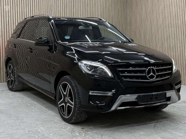 Black Mercedes-Benz ML 350 2014 in Marijampole, with an engine capacity of 2.99 L and mileage of 231 thousand km for 16850 €, photo 1 on AUTOMOTO.COM.LV