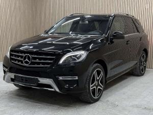 Melns Mercedes-Benz ML 350 2014 Marijampole, ar dzinēja tilpumu 2.99 L un nobraukumu 231 tūkst. km par 16850 €, foto 5 vietnē AUTOMOTO.COM.LV